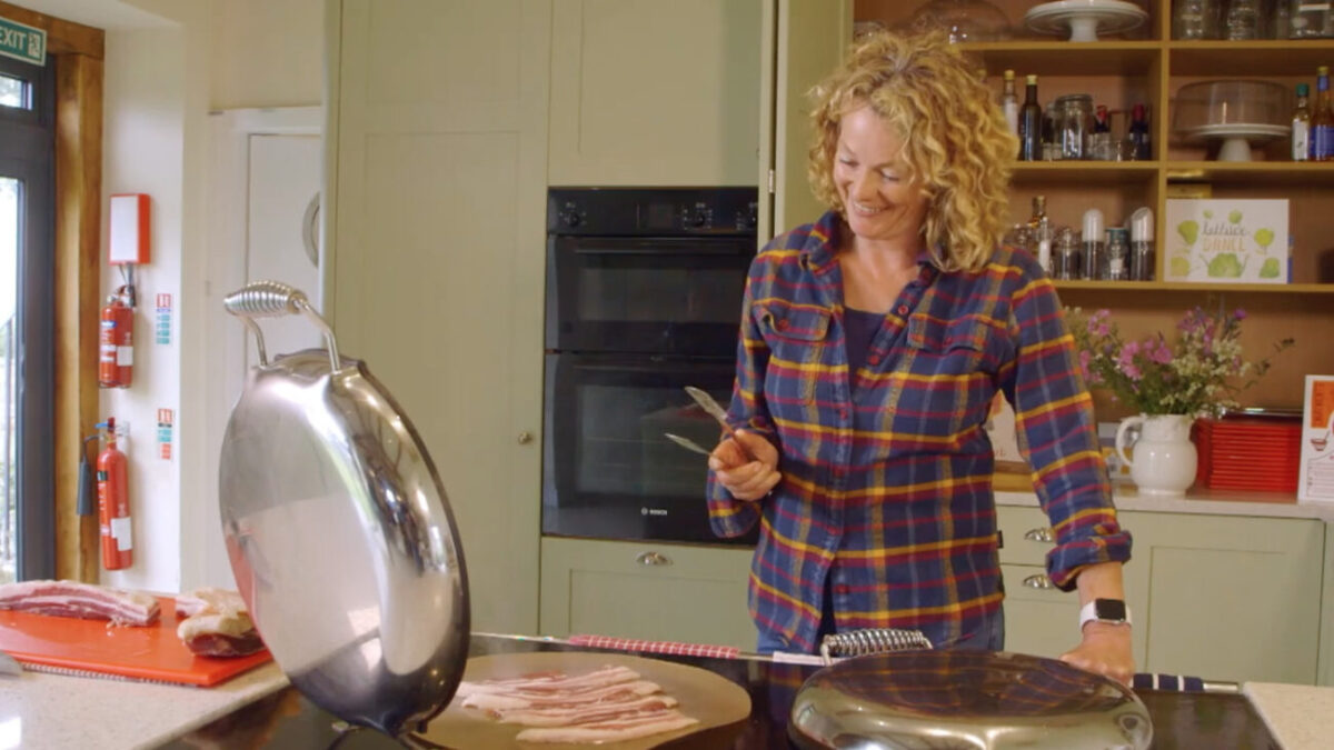 ep-4-kate-cooking-bacon-on-hob - Kate Humble